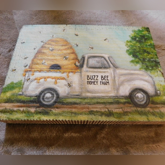 SpringShop | Wall Decor | Honey Bee Pick Up Truck Wall Art Nwt | Poshmark